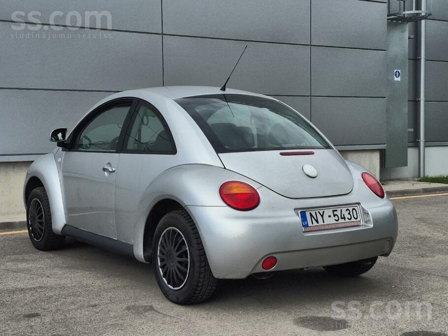 Volkswagen Beetle 2000 Rīga, ar dzinēja tilpumu 1.60 L un nobraukumu 0 tūkst. km par 690 €, foto 4 vietnē AUTOMOTO.COM.LV