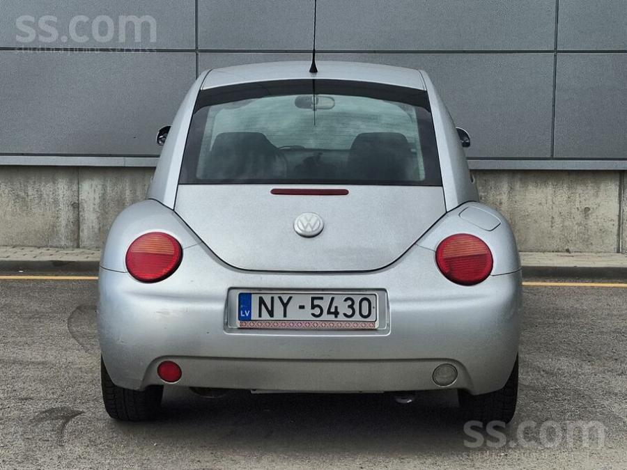 Volkswagen Beetle 2000 Rīga, ar dzinēja tilpumu 1.60 L un nobraukumu 0 tūkst. km par 690 €, foto 5 vietnē AUTOMOTO.COM.LV
