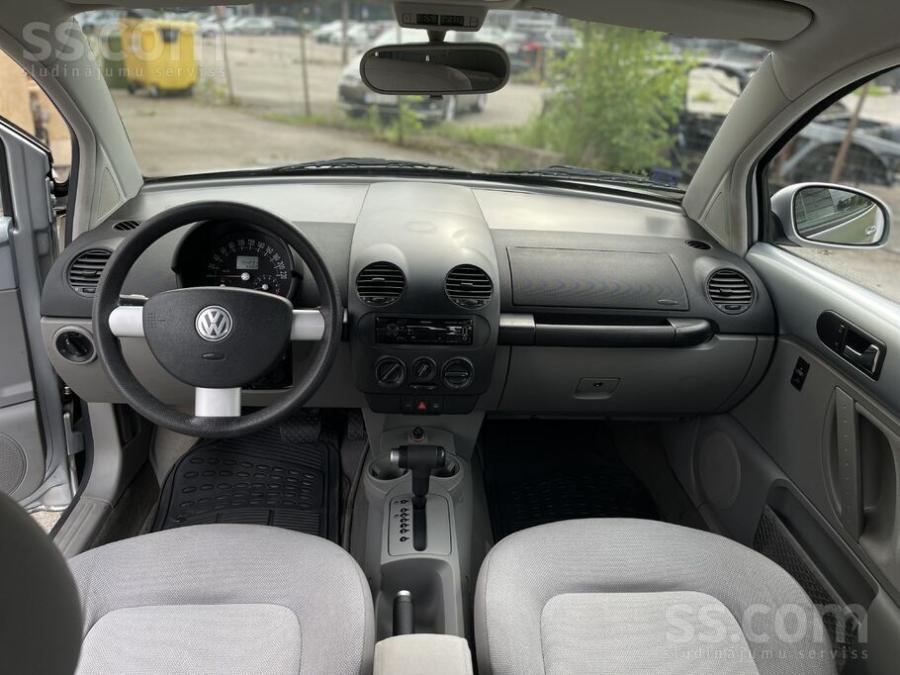 Volkswagen Beetle 2003 Rīga, ar dzinēja tilpumu 2.00 L un nobraukumu 195 tūkst. km par 1650 €, foto 8 vietnē AUTOMOTO.COM.LV