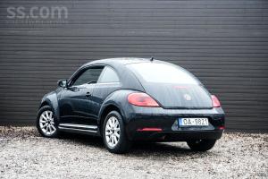 Volkswagen Beetle 2012 Rīga, ar dzinēja tilpumu 1.60 L un nobraukumu 0 tūkst. km par 6990 €, foto 4 vietnē AUTOMOTO.COM.LV