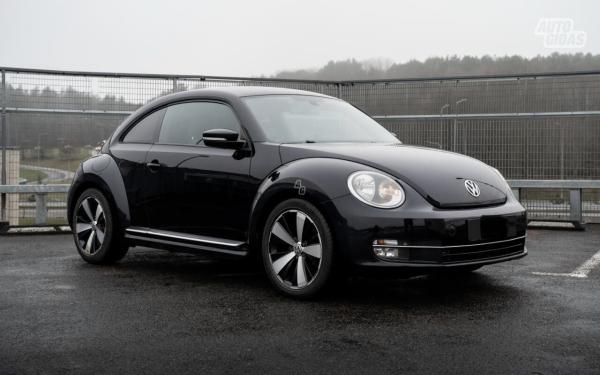 Volkswagen Beetle 2013 Viļņa, ar dzinēja tilpumu 2.00 L un nobraukumu 208 tūkst. km par 5555 €, foto 1 vietnē AUTOMOTO.COM.LV