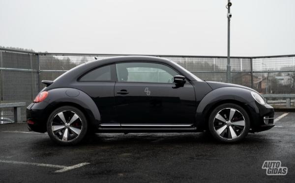 Volkswagen Beetle 2013 Viļņa, ar dzinēja tilpumu 2.00 L un nobraukumu 208 tūkst. km par 5555 €, foto 3 vietnē AUTOMOTO.COM.LV