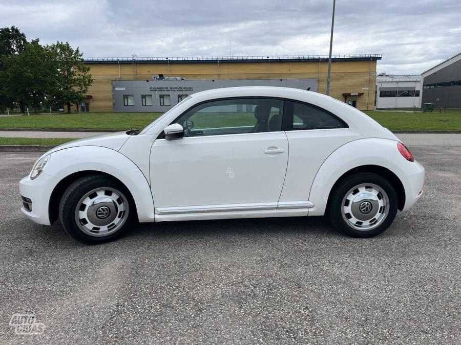 Volkswagen Beetle 2013 in Kaunas, with an engine capacity of 1.60 L and mileage of 206 thousand km for 4850 €, photo 1 on AUTOMOTO.COM.LV