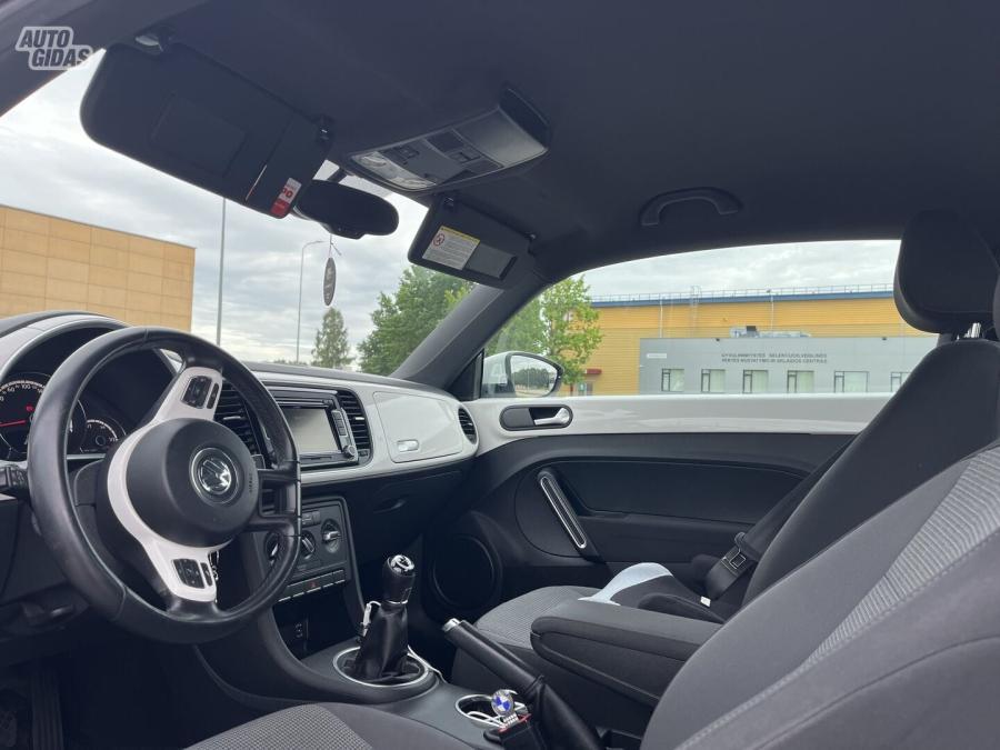 Volkswagen Beetle 2013 Kauņa, ar dzinēja tilpumu 1.60 L un nobraukumu 206 tūkst. km par 4450 €, foto 8 vietnē AUTOMOTO.COM.LV