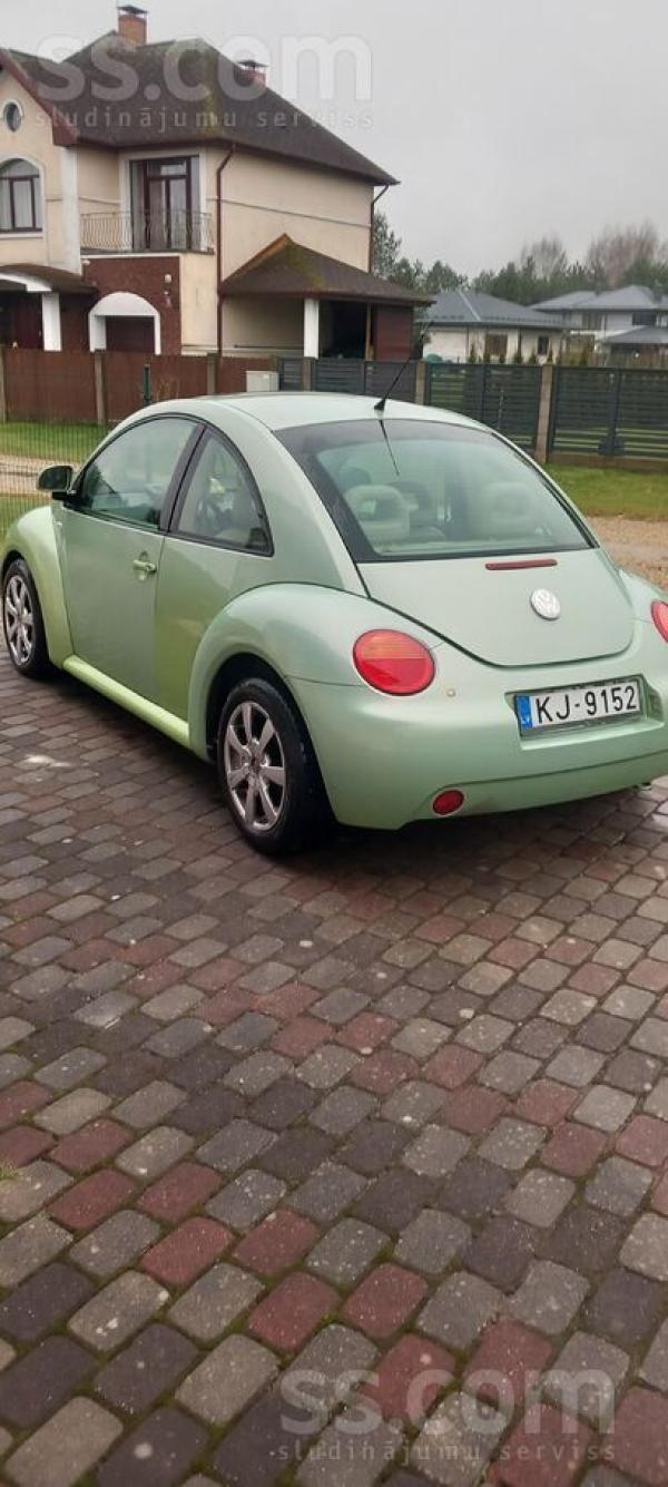 Zaļš Volkswagen Beetle 1999 Rīga, ar dzinēja tilpumu 2.00 L un nobraukumu 0 tūkst. km par 1300 €, foto 5 vietnē AUTOMOTO.COM.LV