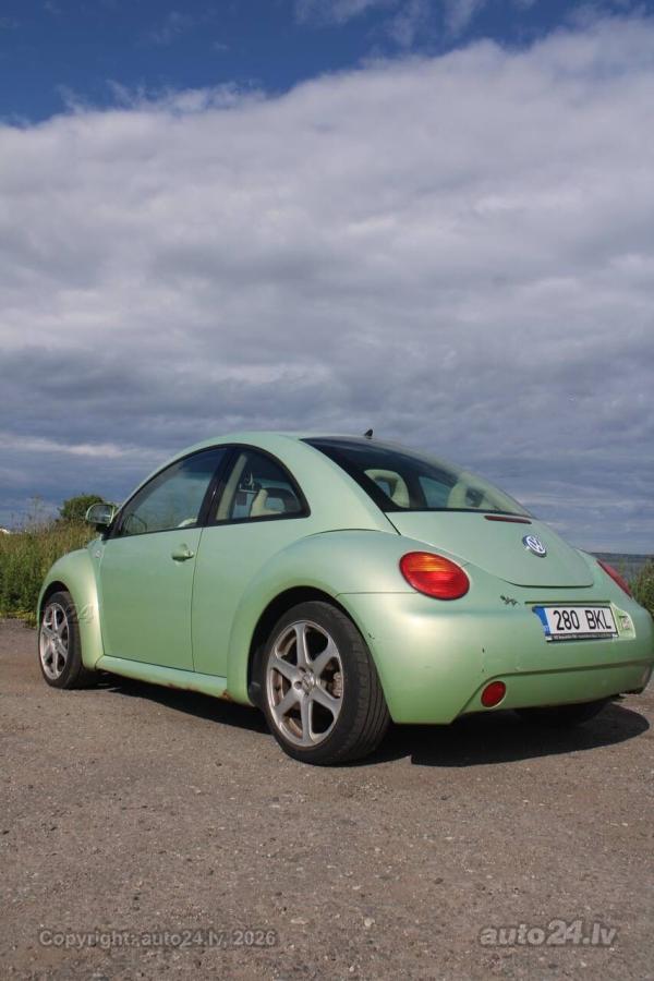 Volkswagen Beetle 1999 in Tallinn on AUTOMOTO.COM.LV Green Volkswagen Beetle 1999 in Tallinn, with an engine capacity of 2.00 L and mileage of 0 thousand km for 1299 €, photo 5 on AUTOMOTO.COM.LV