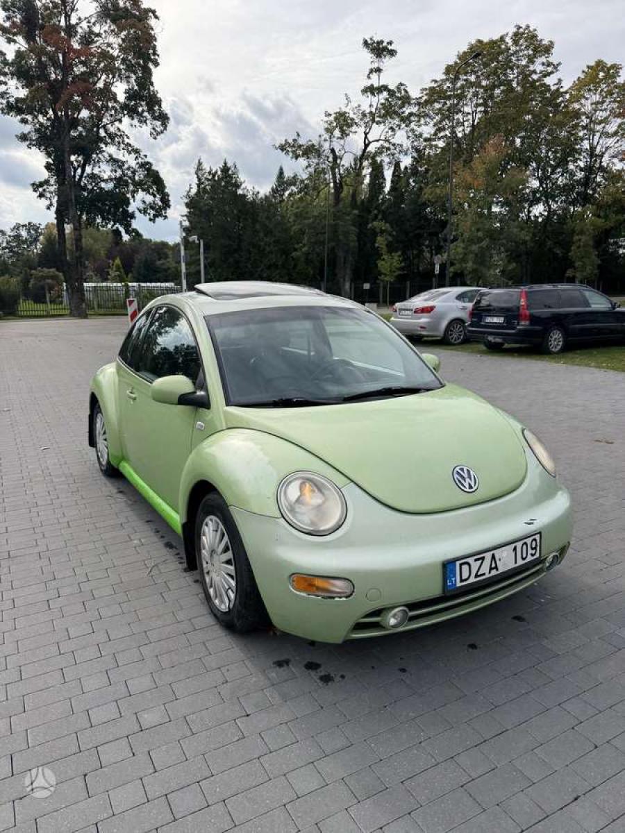 Zaļš Volkswagen Beetle 2002 Kauņa, ar dzinēja tilpumu 1.78 L un nobraukumu 128 tūkst. km par 1100 €, foto 4 vietnē AUTOMOTO.COM.LV