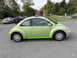 Zaļš Volkswagen Beetle 2002 Kauņa, ar dzinēja tilpumu 1.78 L un nobraukumu 128 tūkst. km par 1100 €, foto 5 vietnē AUTOMOTO.COM.LV