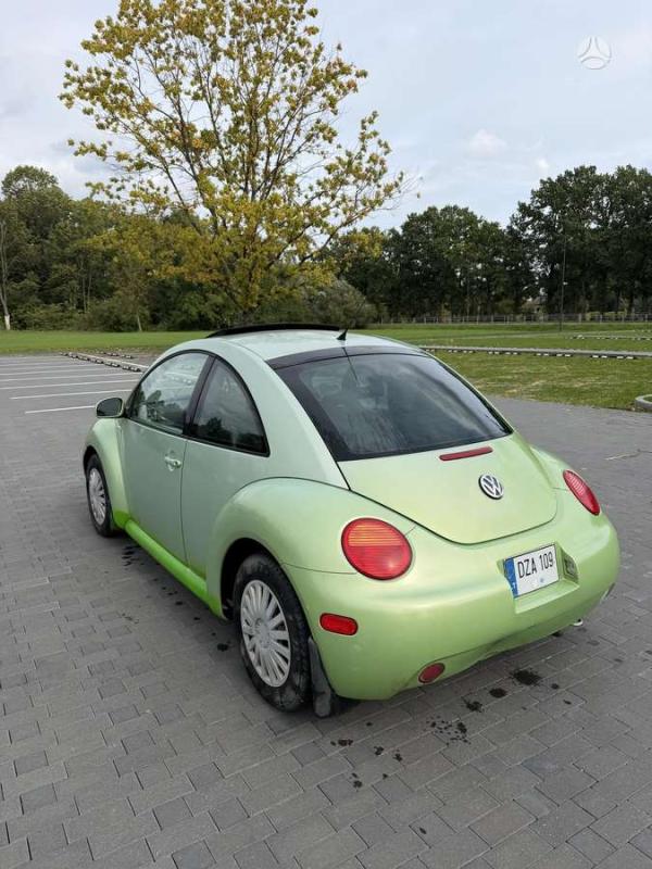 Zaļš Volkswagen Beetle 2002 Kauņa, ar dzinēja tilpumu 1.78 L un nobraukumu 128 tūkst. km par 1100 €, foto 7 vietnē AUTOMOTO.COM.LV