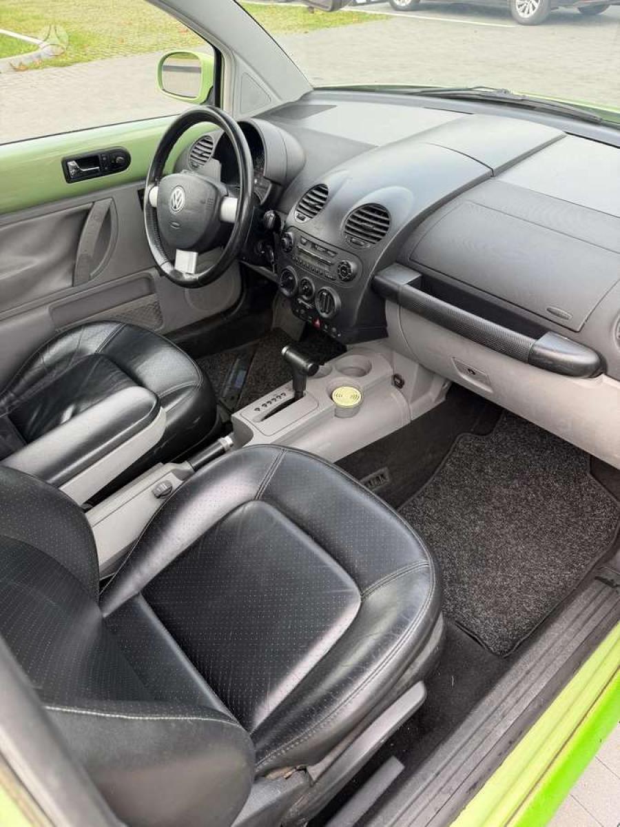 Zaļš Volkswagen Beetle 2002 Kauņa, ar dzinēja tilpumu 1.78 L un nobraukumu 128 tūkst. km par 1100 €, foto 17 vietnē AUTOMOTO.COM.LV