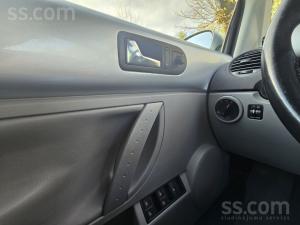 Pelēks Volkswagen Beetle 2005 Ogre, ar dzinēja tilpumu 1.90 L un nobraukumu 125 tūkst. km par 2500 €, foto 22 vietnē AUTOMOTO.COM.LV