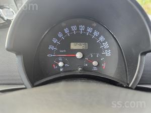 Pelēks Volkswagen Beetle 2005 Ogre, ar dzinēja tilpumu 1.90 L un nobraukumu 125 tūkst. km par 2500 €, foto 24 vietnē AUTOMOTO.COM.LV