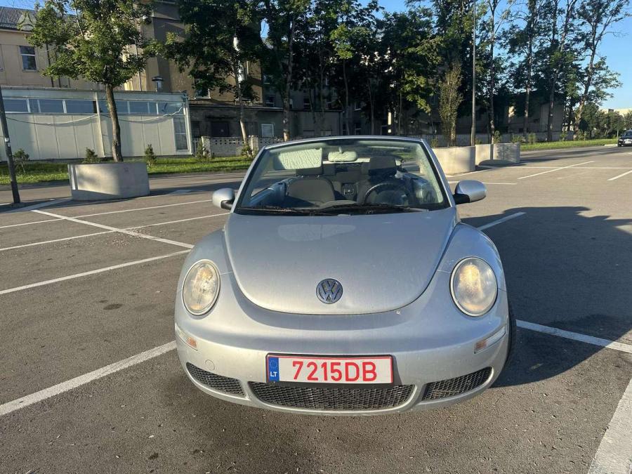 Grey Volkswagen Beetle 2007 in Ukmerge, with an engine capacity of 1.90 L and mileage of 200 thousand km for 2650 €, photo 1 on AUTOMOTO.COM.LV