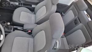 Grey Volkswagen Beetle 2009 in Riga, with an engine capacity of 1.90 L and mileage of 248 thousand km for 3100 €, photo 8 on AUTOMOTO.COM.LV