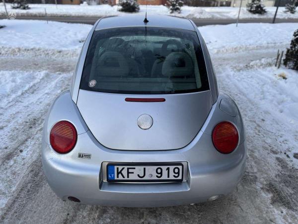 Pelēks Volkswagen Beetle 2002 Kauņa, ar dzinēja tilpumu 1.90 L un nobraukumu 250 tūkst. km par 1550 €, foto 6 vietnē AUTOMOTO.COM.LV