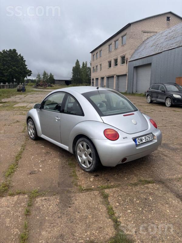 Pelēks Volkswagen Beetle 2002 Jēkabpils, ar dzinēja tilpumu 1.90 L un nobraukumu 251 tūkst. km par 1900 €, foto 4 vietnē AUTOMOTO.COM.LV