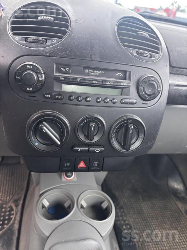Volkswagen Beetle 2002 Aizkraukle vietnē Pelēks Volkswagen Beetle 2002 Aizkraukle, ar dzinēja tilpumu 1.90 L un nobraukumu 251 tūkst. km par 1150 €, foto 8 vietnē AUTOMOTO.COM.LV