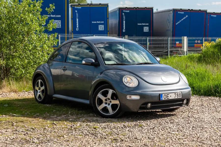 Pelēks Volkswagen Beetle 2005 Rīga, ar dzinēja tilpumu 1.90 L un nobraukumu 244 tūkst. km par 2995 €, foto 1 vietnē AUTOMOTO.COM.LV