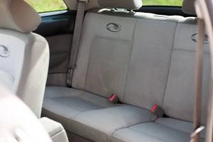 Pelēks Volkswagen Beetle 2005 Rīga, ar dzinēja tilpumu 1.90 L un nobraukumu 244 tūkst. km par 2995 €, foto 12 vietnē AUTOMOTO.COM.LV