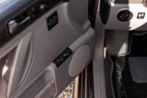 Pelēks Volkswagen Beetle 2005 Rīga, ar dzinēja tilpumu 1.90 L un nobraukumu 244 tūkst. km par 2995 €, foto 13 vietnē AUTOMOTO.COM.LV