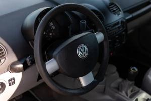 Pelēks Volkswagen Beetle 2005 Rīga, ar dzinēja tilpumu 1.90 L un nobraukumu 244 tūkst. km par 2995 €, foto 15 vietnē AUTOMOTO.COM.LV