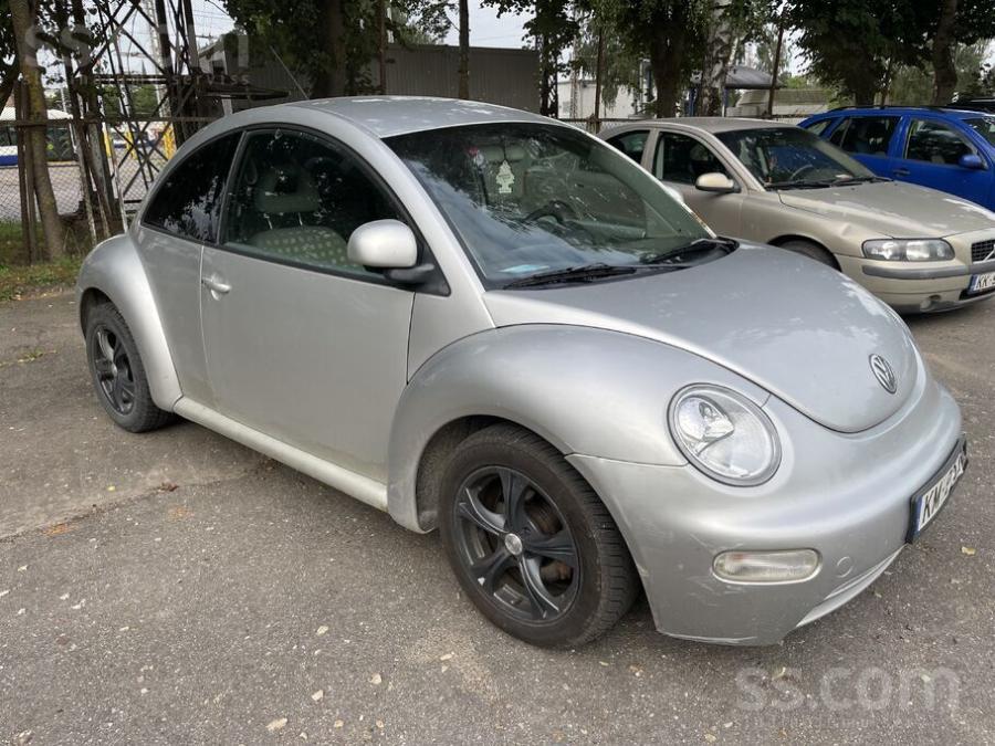 Pelēks Volkswagen Beetle 1998 Rīga, ar dzinēja tilpumu 2.00 L un nobraukumu 191 tūkst. km par 650 €, foto 4 vietnē AUTOMOTO.COM.LV