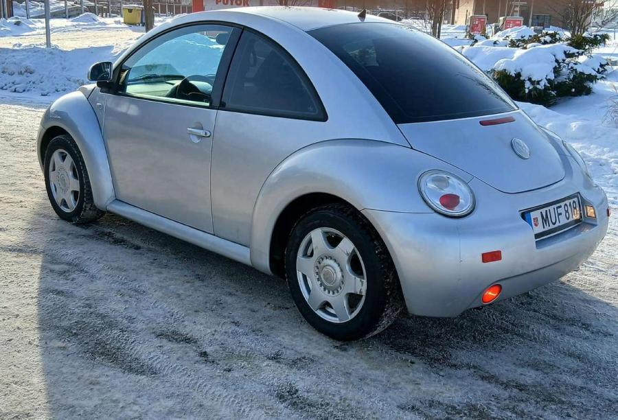 Pelēks Volkswagen Beetle 1999 Kauņa, ar dzinēja tilpumu 1.90 L un nobraukumu 314 tūkst. km par 750 €, foto 5 vietnē AUTOMOTO.COM.LV