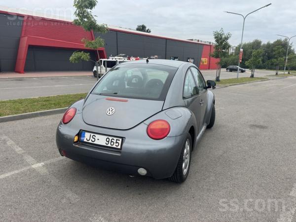 Grey Volkswagen Beetle 2002 in Jelgava, with an engine capacity of 1.90 L and mileage of 309 thousand km for 1390 €, photo 3 on AUTOMOTO.COM.LV