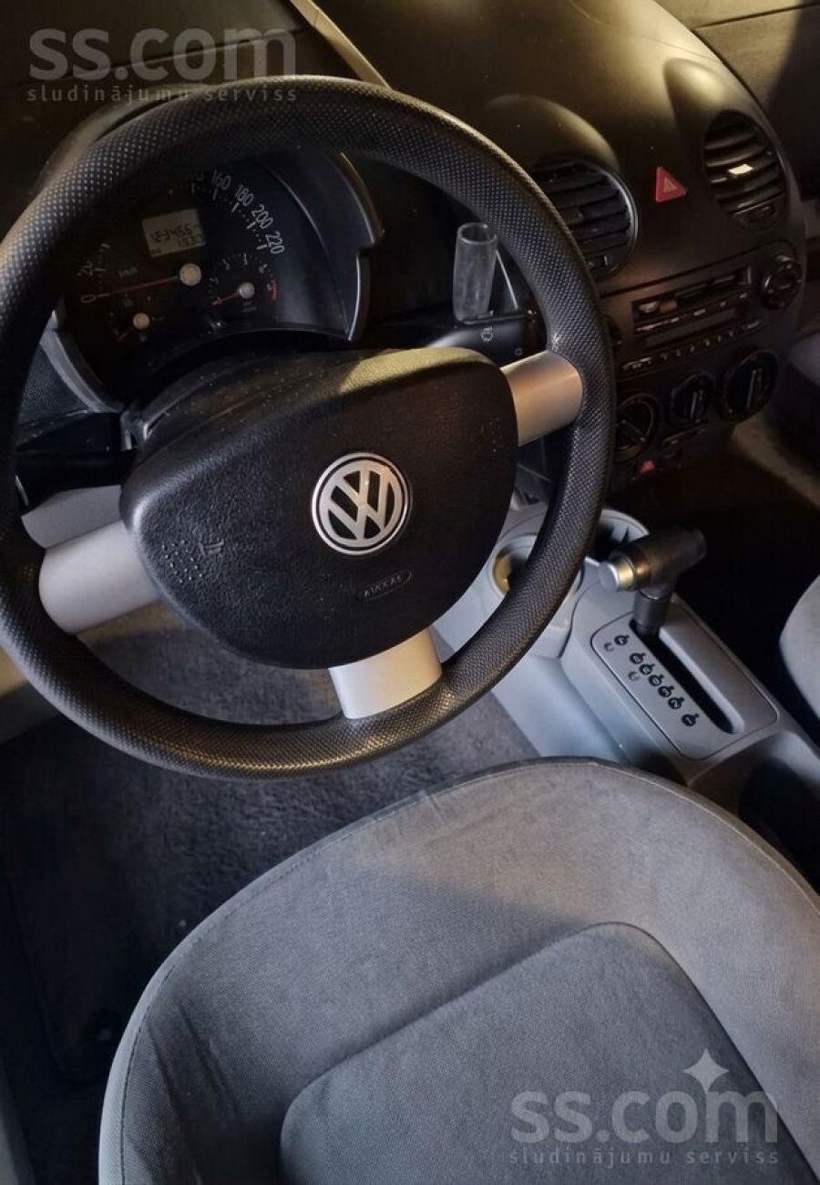Grey Volkswagen Beetle 2002 in Riga, with an engine capacity of 1.90 L and mileage of 295 thousand km for 1600 €, photo 8 on AUTOMOTO.COM.LV