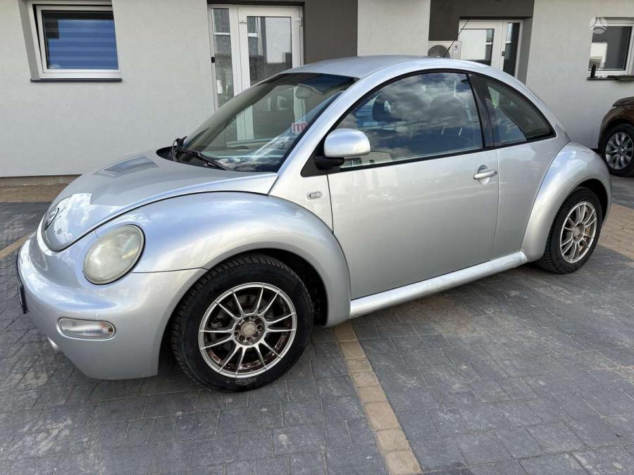 Grey Volkswagen Beetle 2008 in Kaunas, with an engine capacity of 1.98 L and mileage of 145 thousand km for 1499 €, photo 4 on AUTOMOTO.COM.LV