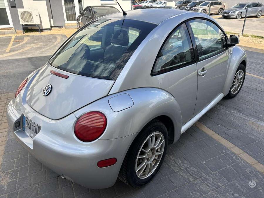 Grey Volkswagen Beetle 2008 in Kaunas, with an engine capacity of 1.98 L and mileage of 145 thousand km for 1499 €, photo 8 on AUTOMOTO.COM.LV