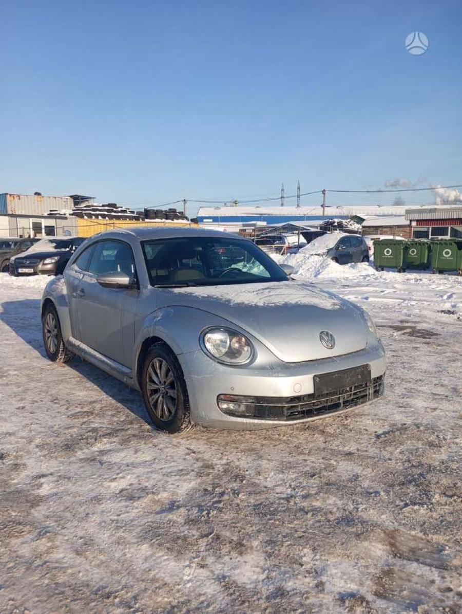 Grey Volkswagen Beetle 2012 in Kaunas, with an engine capacity of 1.20 L and mileage of 250 thousand km for 3200 €, photo 2 on AUTOMOTO.COM.LV