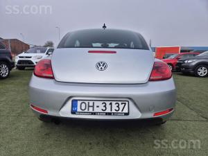 Pelēks Volkswagen Beetle 2012 Liepāja, ar dzinēja tilpumu 1.60 L un nobraukumu 217 tūkst. km par 5600 €, foto 7 vietnē AUTOMOTO.COM.LV