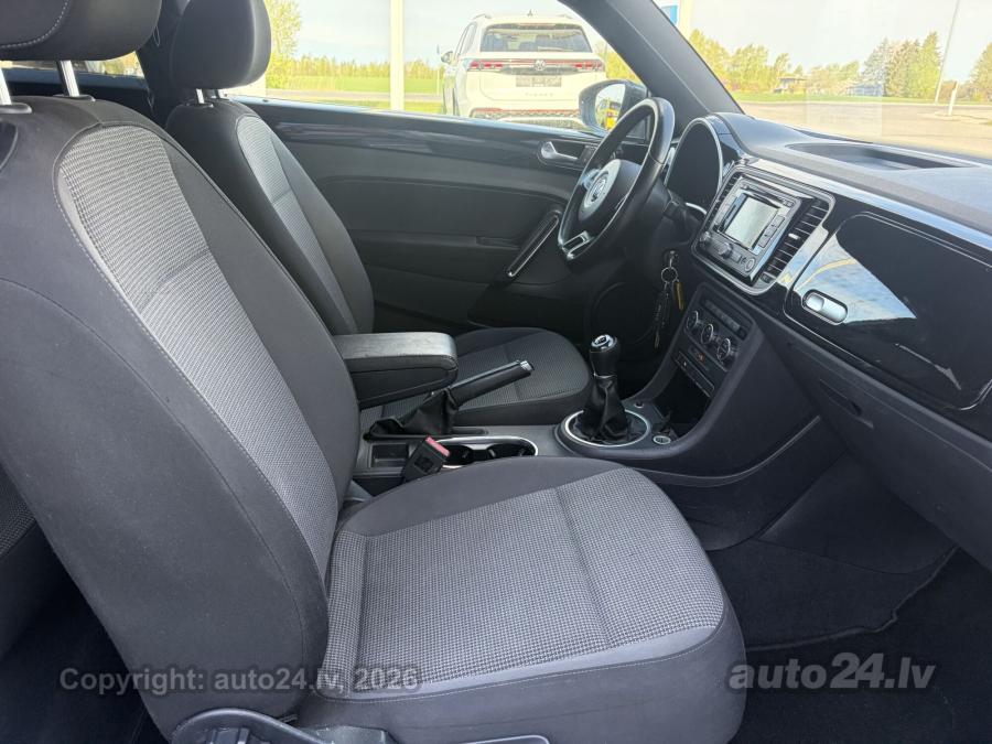 Pelēks Volkswagen Beetle 2014 Tallina, ar dzinēja tilpumu 1.20 L un nobraukumu 199 tūkst. km par 7790 €, foto 8 vietnē AUTOMOTO.COM.LV