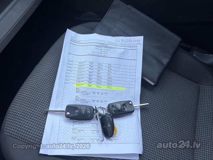 Pelēks Volkswagen Beetle 2014 Tallina, ar dzinēja tilpumu 1.20 L un nobraukumu 199 tūkst. km par 7790 €, foto 13 vietnē AUTOMOTO.COM.LV
