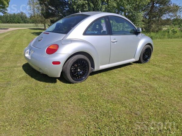 Volkswagen Beetle 1999 Valmiera, ar dzinēja tilpumu 2.00 L un nobraukumu 135 tūkst. km par 990 €, foto 5 vietnē AUTOMOTO.COM.LV