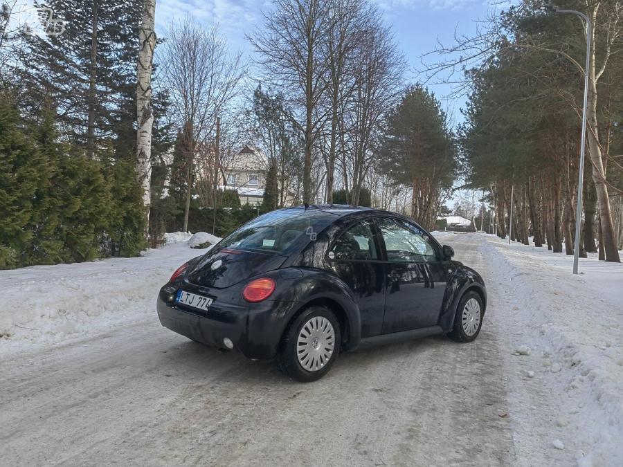 Volkswagen Beetle 1999 in Klaipeda, with an engine capacity of 2.00 L and mileage of 196 thousand km for 1000 €, photo 8 on AUTOMOTO.COM.LV