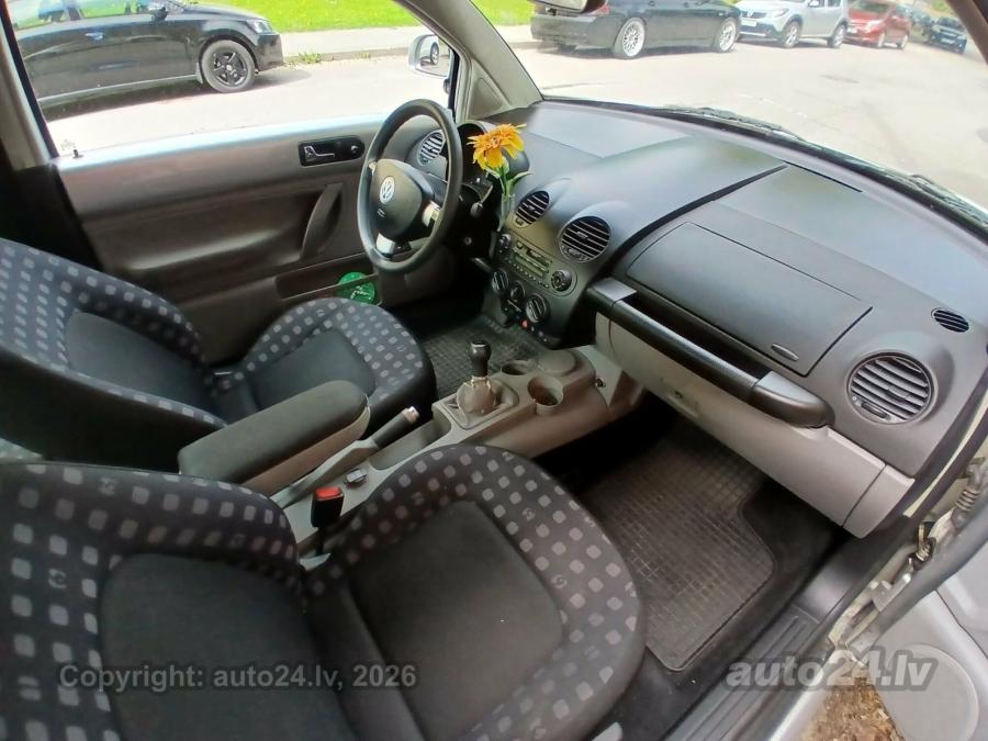 Volkswagen Beetle 1999 in Tallinn, with an engine capacity of 2.00 L and mileage of 0 thousand km for 1599 €, photo 5 on AUTOMOTO.COM.LV