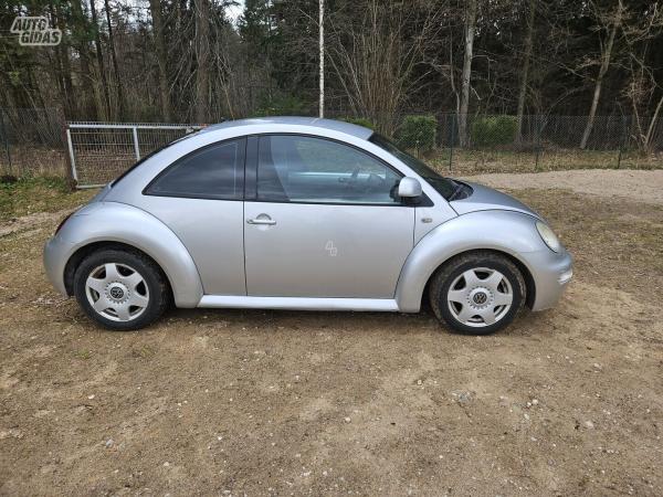 Volkswagen Beetle 2000 in Prienai, with an engine capacity of 2.00 L and mileage of 232 thousand km for 499 €, photo 7 on AUTOMOTO.COM.LV