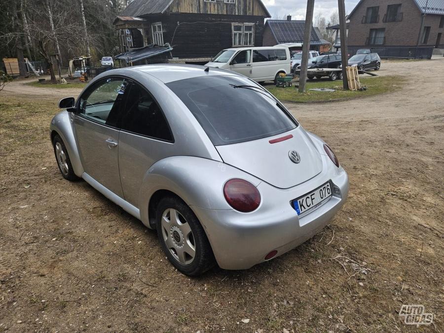 Volkswagen Beetle 2000 in Prienai, with an engine capacity of 2.00 L and mileage of 232 thousand km for 499 €, photo 8 on AUTOMOTO.COM.LV