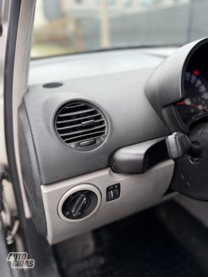 Volkswagen Beetle 2000 Kauņa, ar dzinēja tilpumu 1.90 L un nobraukumu 281 tūkst. km par 1020 €, foto 15 vietnē AUTOMOTO.COM.LV