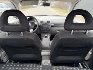 Volkswagen Beetle 2000 Kauņa, ar dzinēja tilpumu 1.90 L un nobraukumu 281 tūkst. km par 1020 €, foto 19 vietnē AUTOMOTO.COM.LV