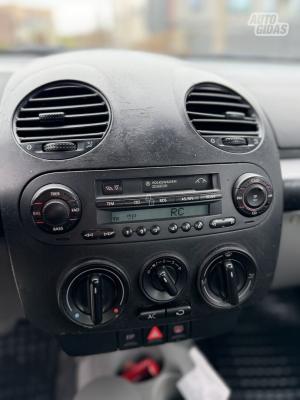 Volkswagen Beetle 2000 Kauņa, ar dzinēja tilpumu 1.90 L un nobraukumu 281 tūkst. km par 1020 €, foto 21 vietnē AUTOMOTO.COM.LV