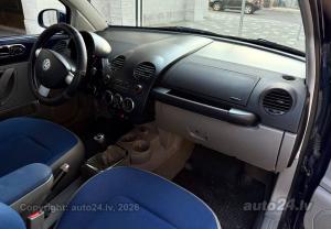 Volkswagen Beetle 2001 in Tallinn, with an engine capacity of 1.60 L and mileage of 267 thousand km for 1999 €, photo 21 on AUTOMOTO.COM.LV