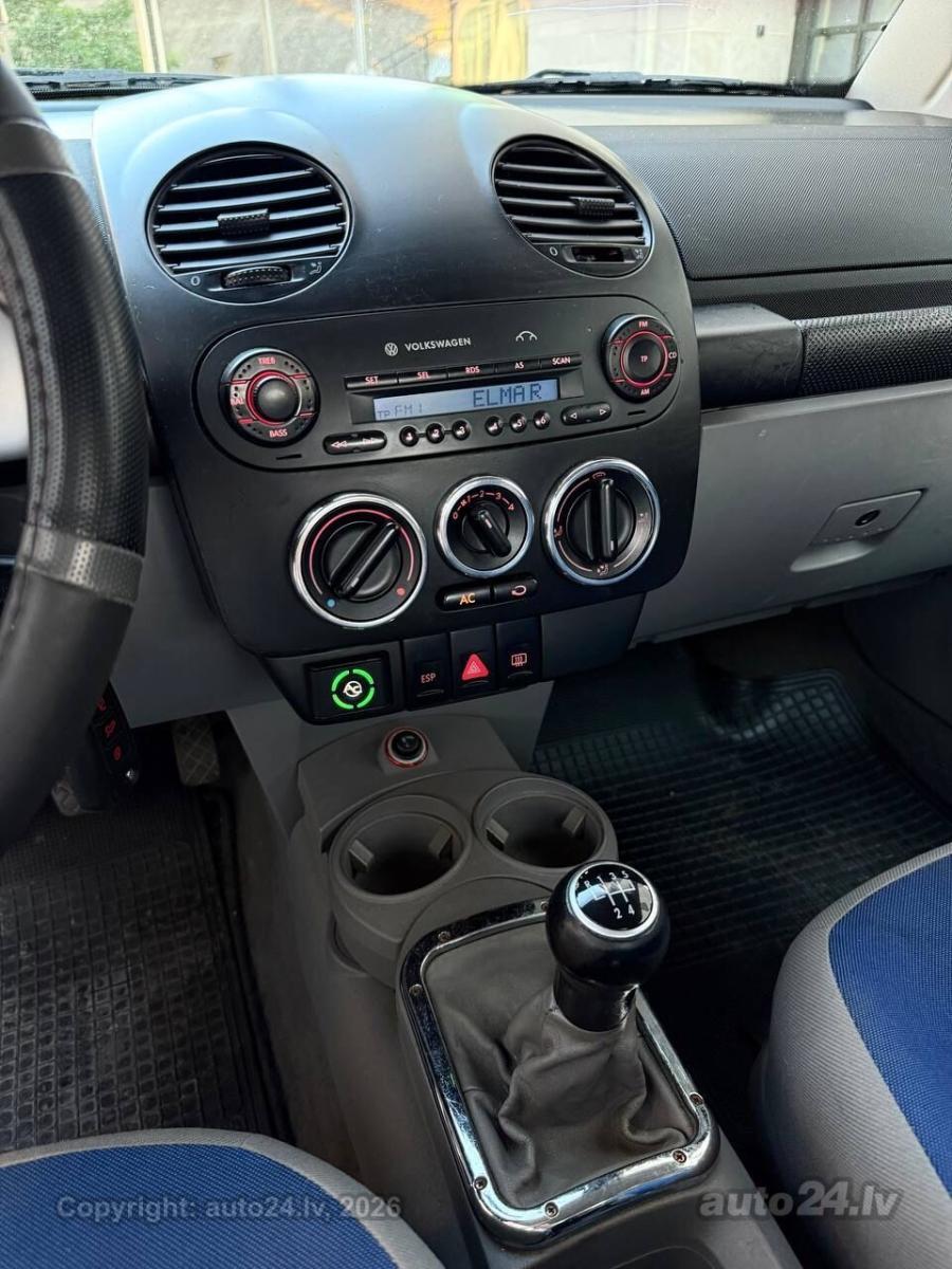 Volkswagen Beetle 2001 in Tallinn, with an engine capacity of 1.60 L and mileage of 267 thousand km for 1999 €, photo 25 on AUTOMOTO.COM.LV