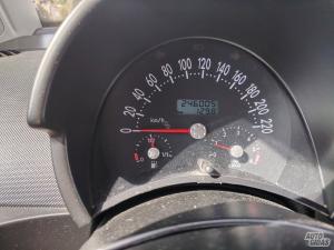 Volkswagen Beetle 2002 in Mazeikiai, with an engine capacity of 1.40 L and mileage of 246 thousand km for 999 €, photo 12 on AUTOMOTO.COM.LV