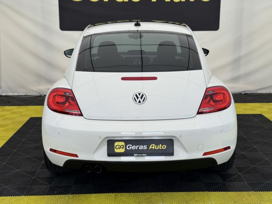 Volkswagen Beetle 2012 Viļņa, ar dzinēja tilpumu 0.00 L un nobraukumu 0 tūkst. km par 7200 €, foto 5 vietnē AUTOMOTO.COM.LV