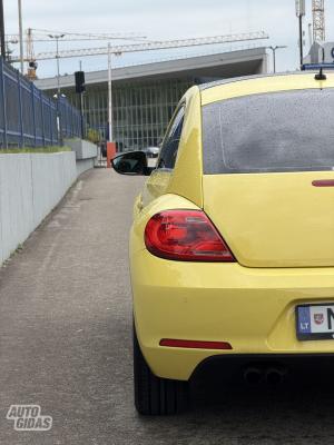 Volkswagen Beetle 2014 Viļņa, ar dzinēja tilpumu 2.00 L un nobraukumu 161 tūkst. km par 11000 €, foto 5 vietnē AUTOMOTO.COM.LV