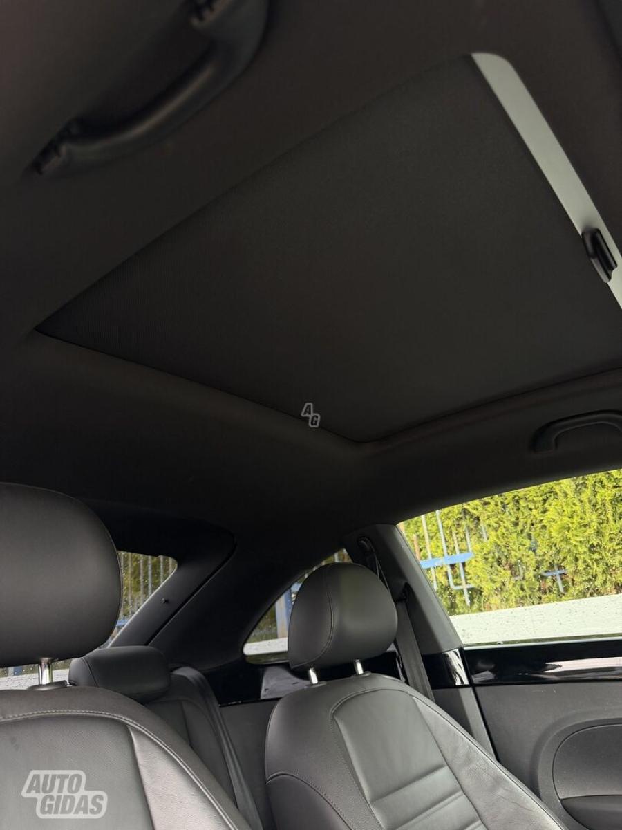 Volkswagen Beetle 2014 Viļņa, ar dzinēja tilpumu 2.00 L un nobraukumu 161 tūkst. km par 11000 €, foto 23 vietnē AUTOMOTO.COM.LV