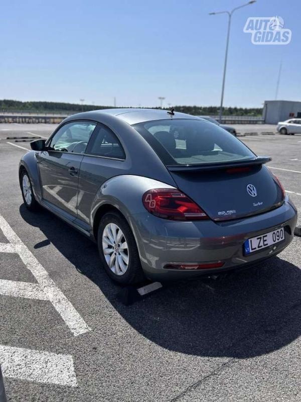 Volkswagen Beetle 2018 Viļņa, ar dzinēja tilpumu 2.00 L un nobraukumu 46 tūkst. km par 10500 €, foto 4 vietnē AUTOMOTO.COM.LV